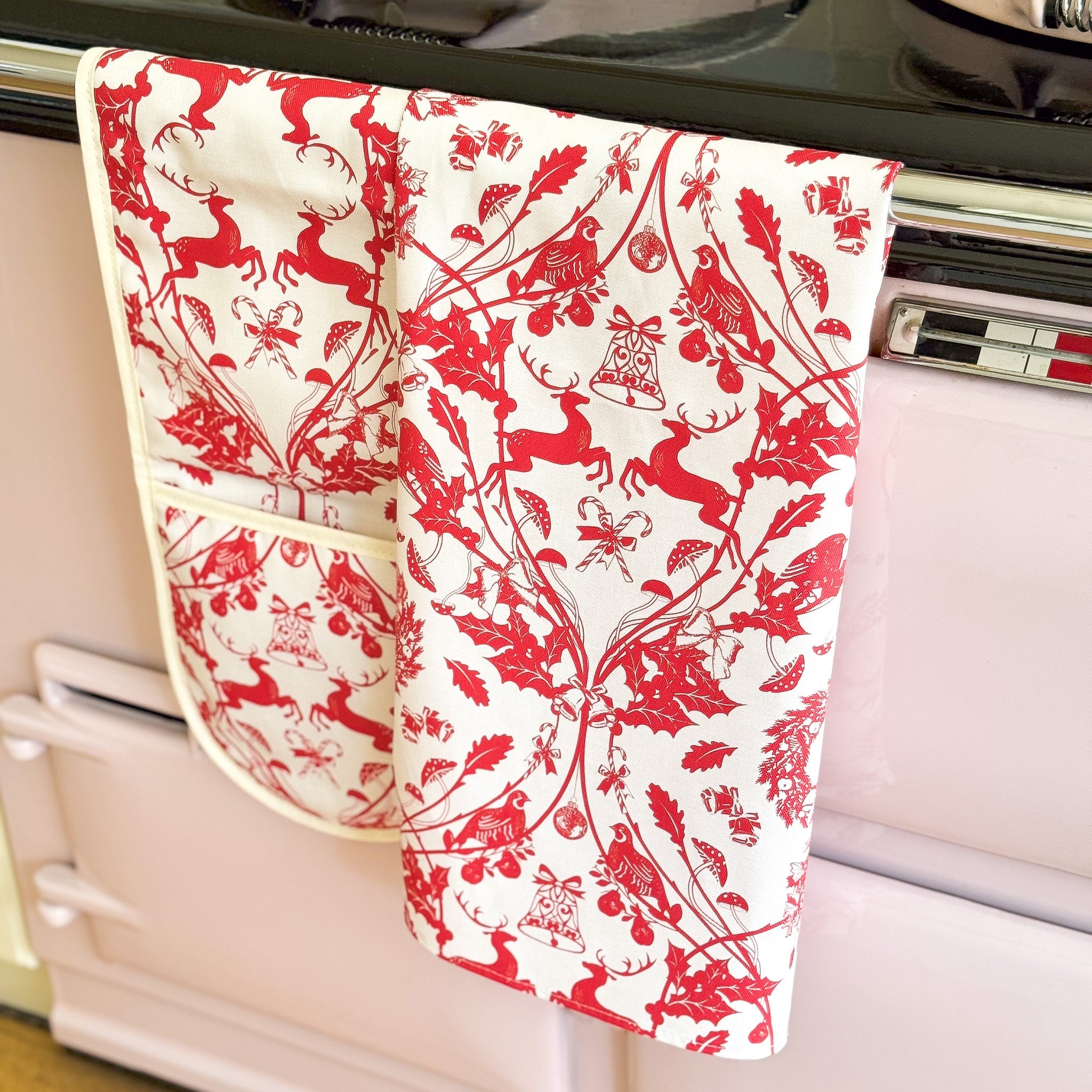 Kitchen Linen | Cotton Tea Towels & Aprons | Avalon Home